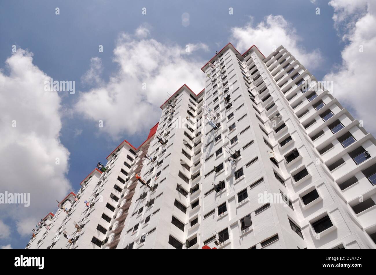 Big flat building in chinatown hi-res stock photography and images - Alamy