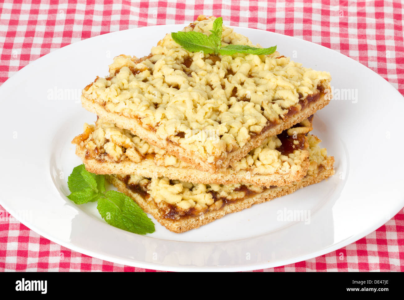 cake, grated pie Stock Photo - Alamy