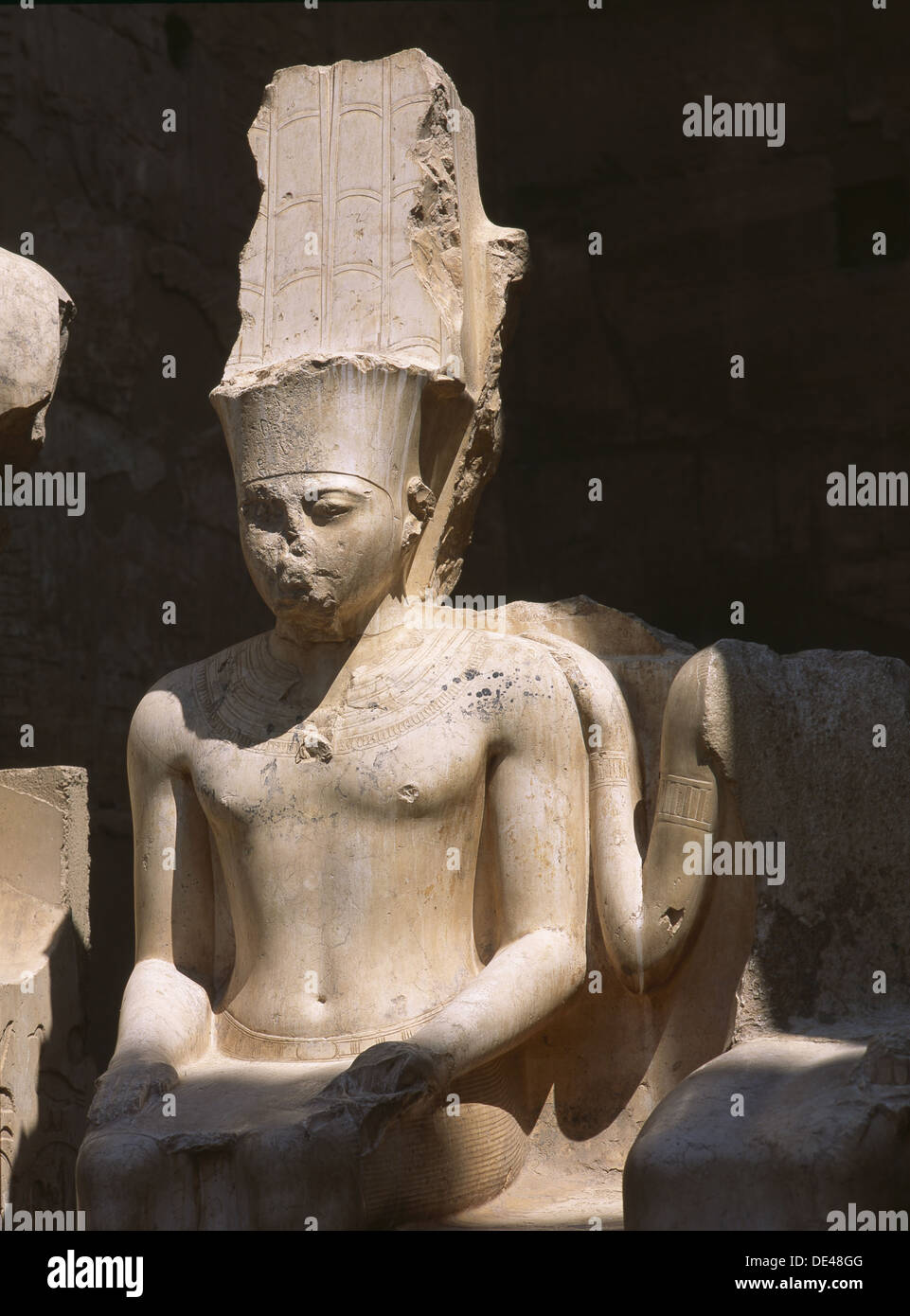 Pharaoh amenophis iii architecture hi-res stock photography and images ...