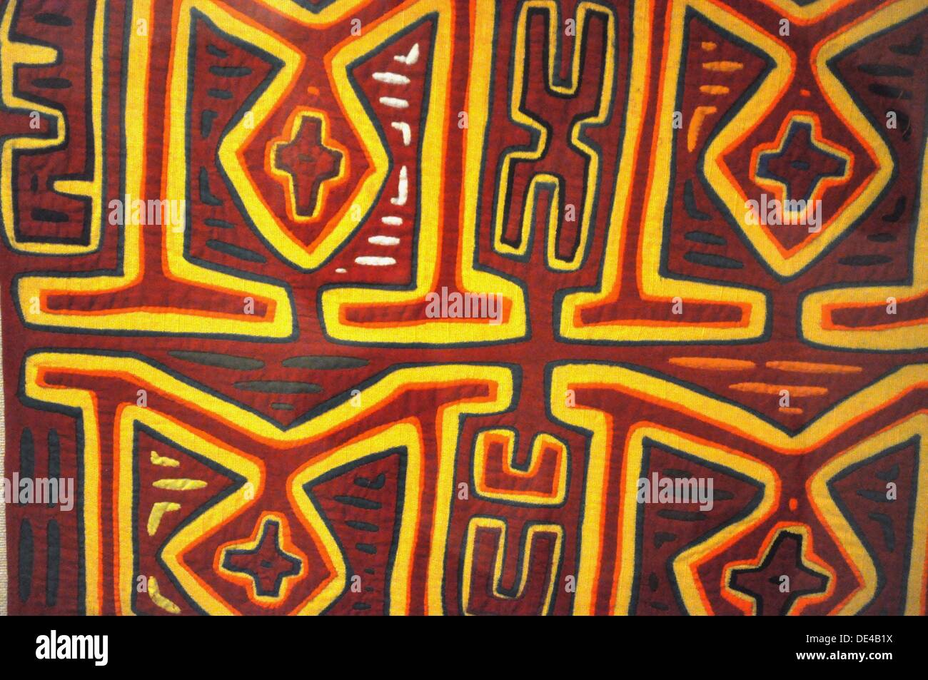 Kunas indigenous people san hi-res stock photography and images - Alamy