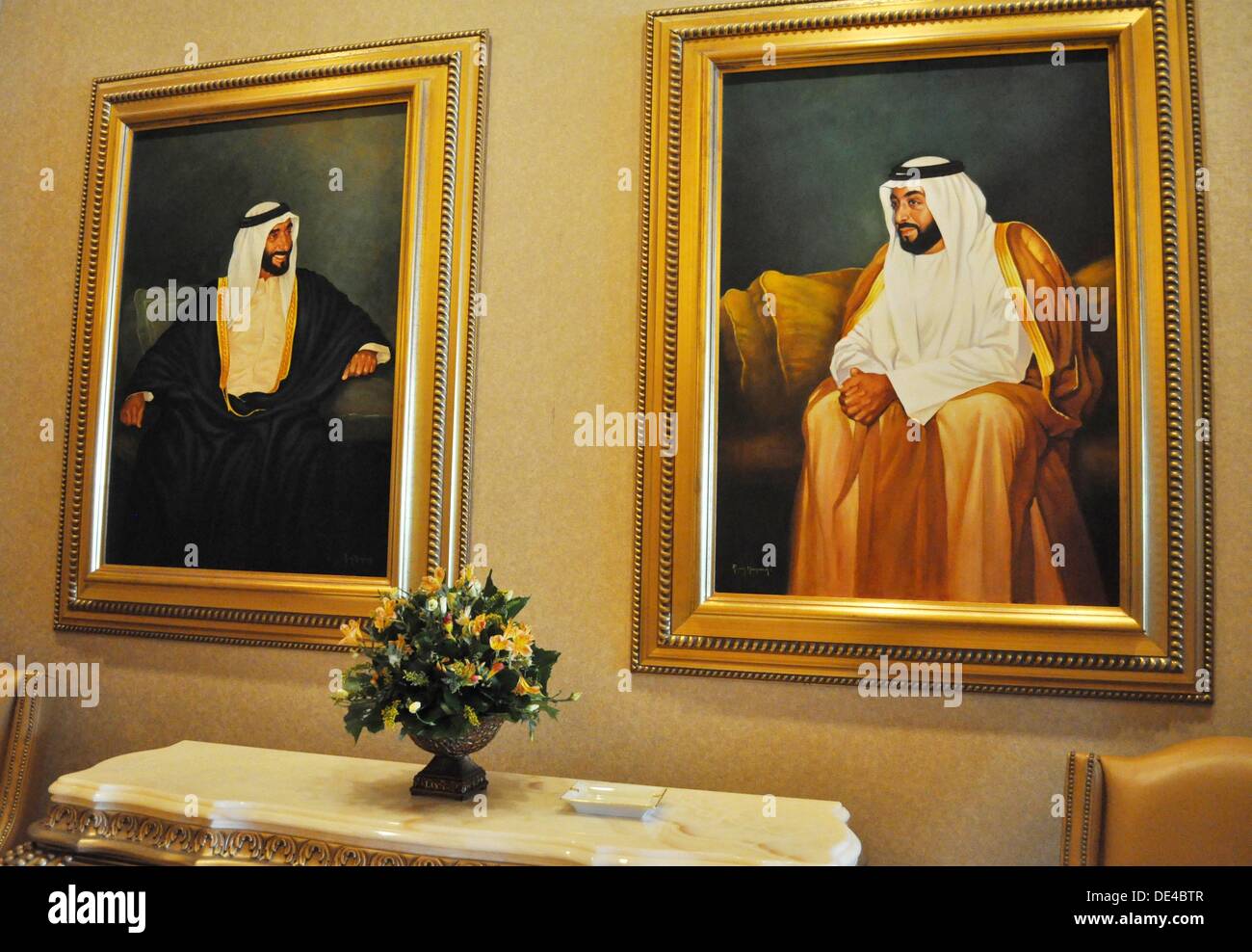 Portraits Sheiks High Resolution Stock Photography and Images - Alamy