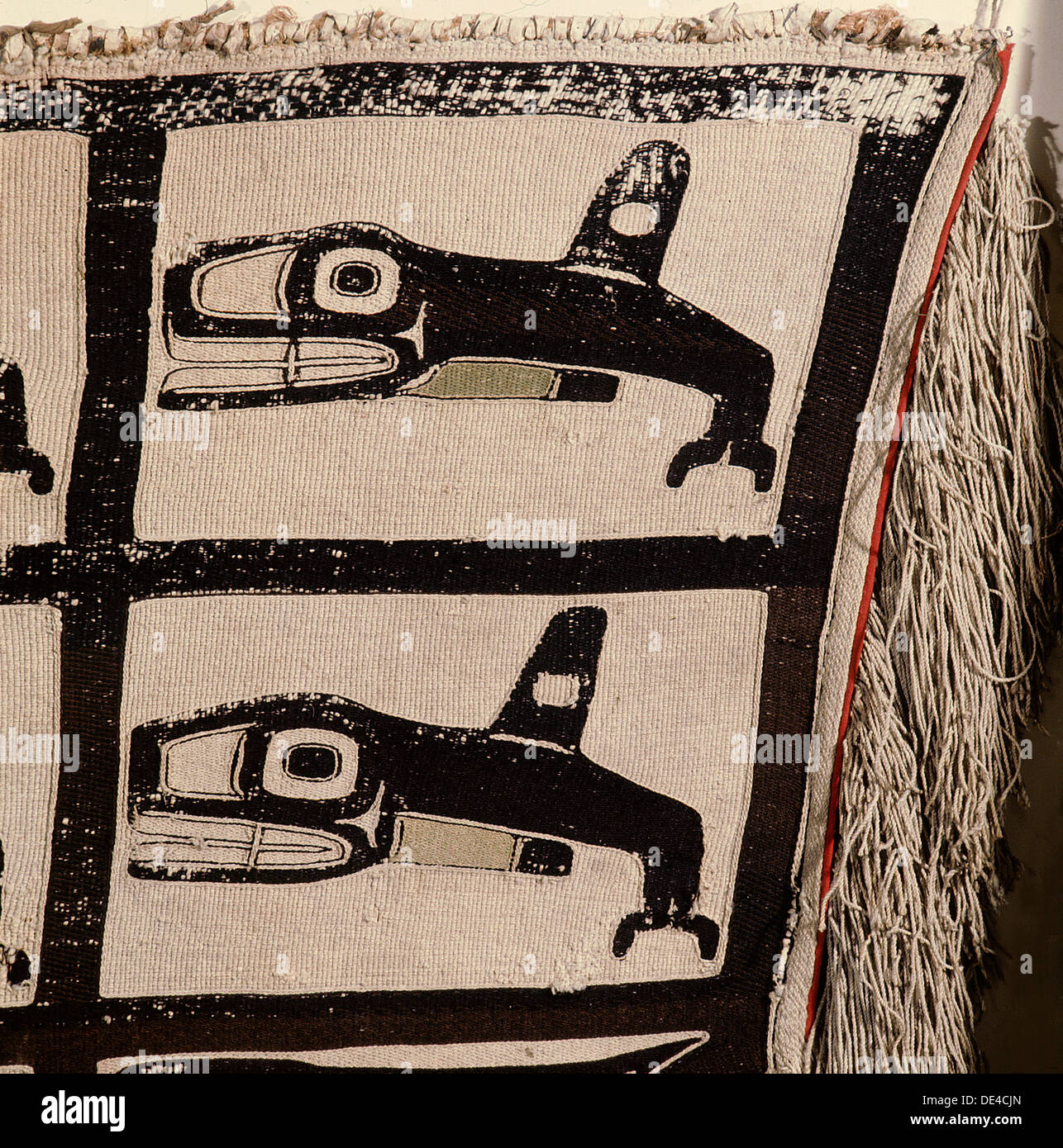 Chilkat weaving hi-res stock photography and images - Alamy