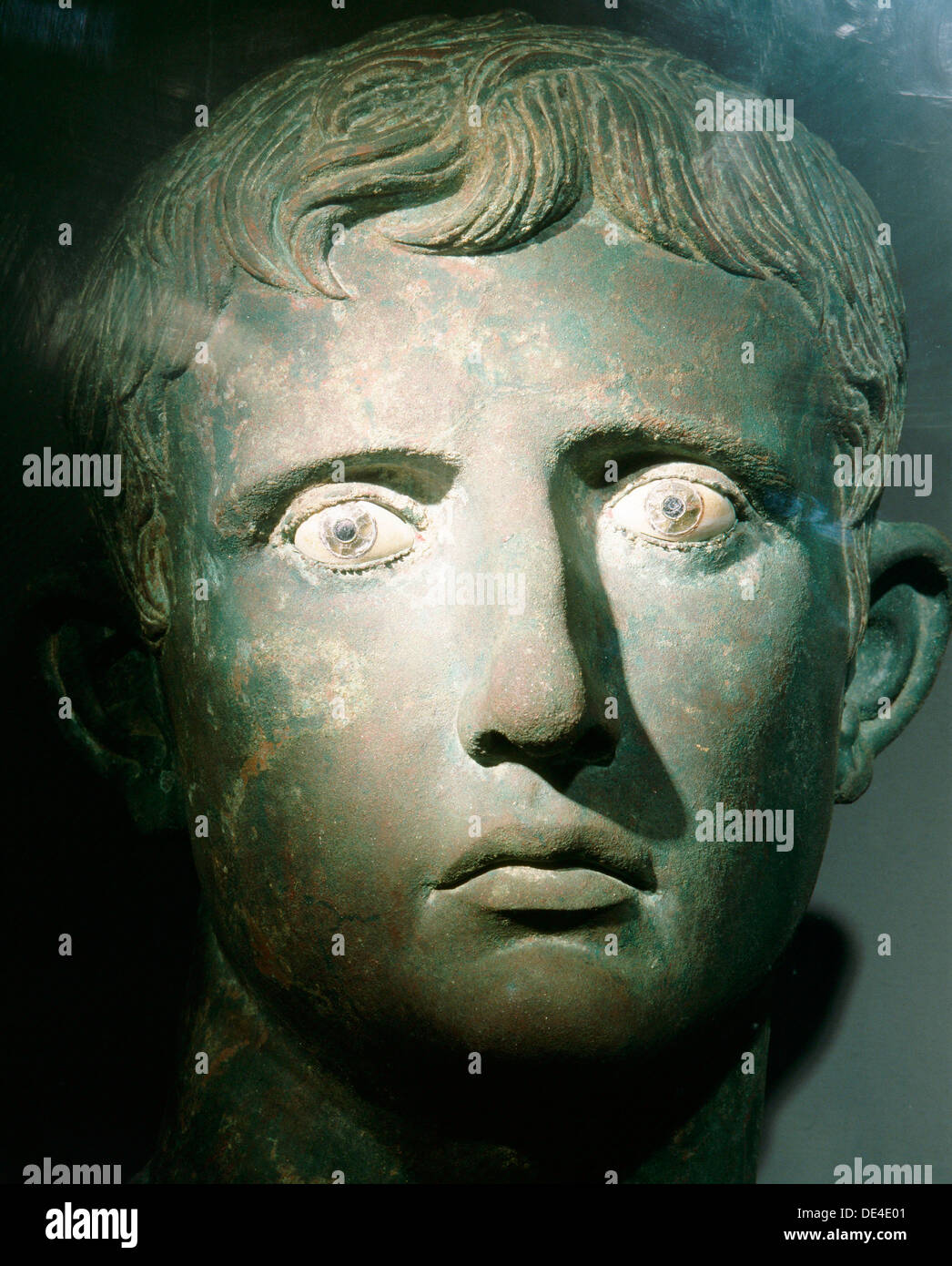 Colossal head augustus hi-res stock photography and images - Alamy