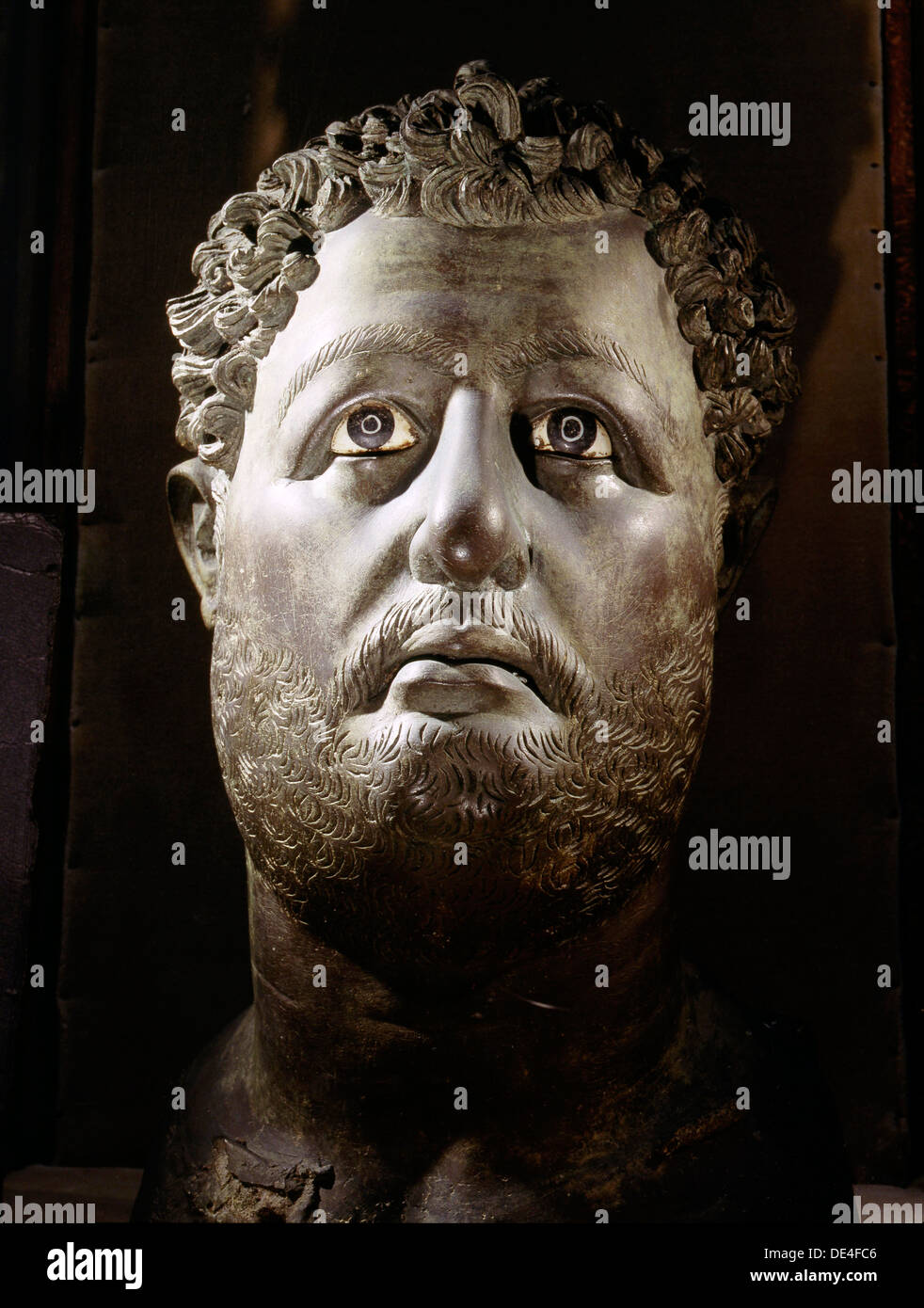 Colossal portrait head of the roman emperor hadrian hi-res stock ...