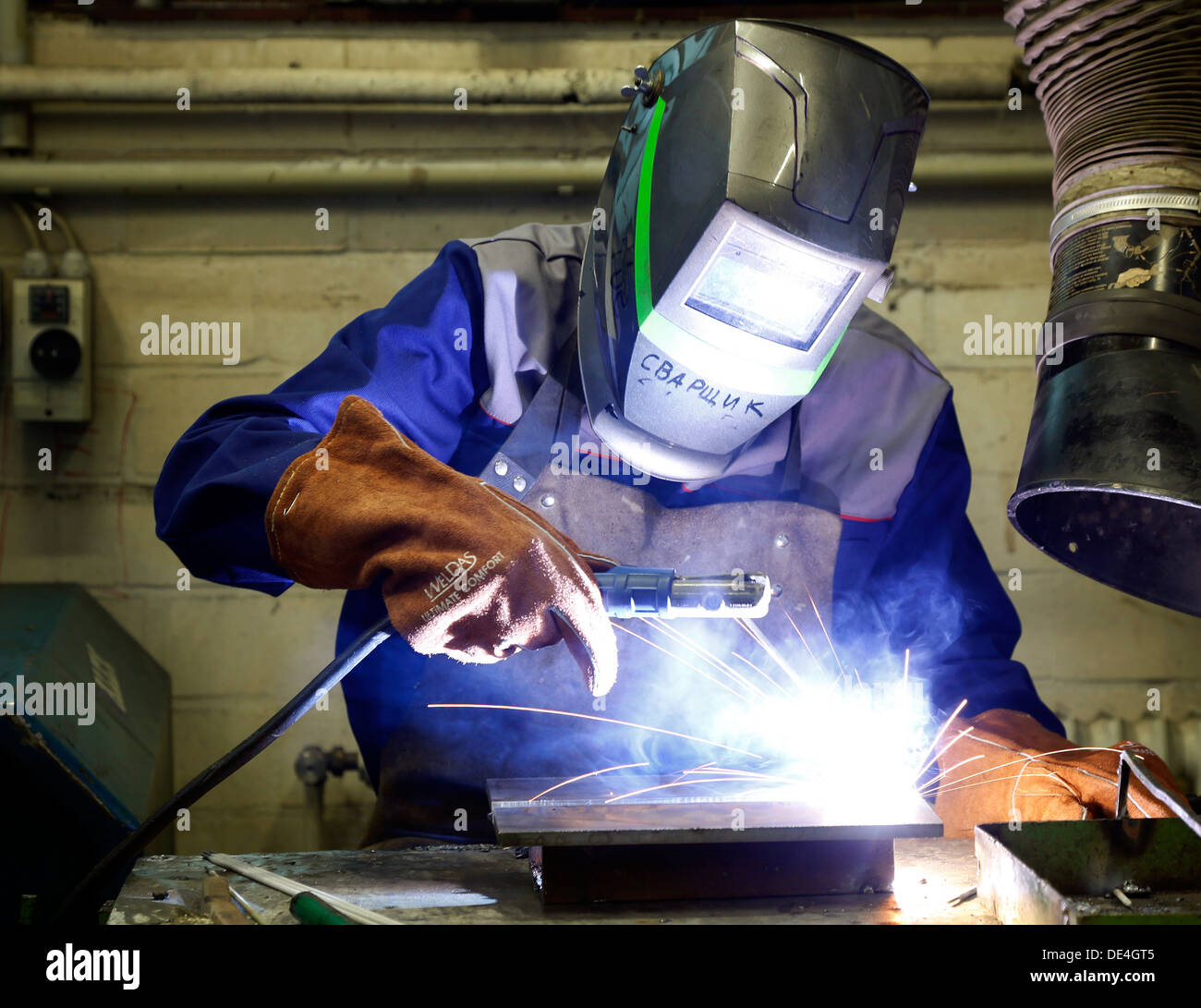 Welding organization hi-res stock photography and images - Alamy