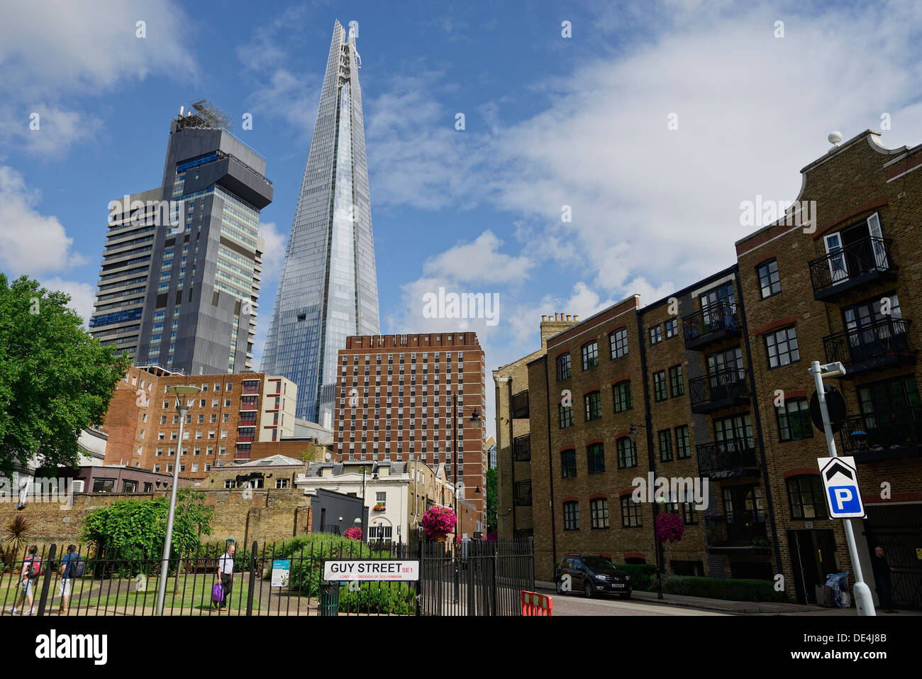 The Shard skyscraper landmark next to Guy's and St Thomas' hospital ...