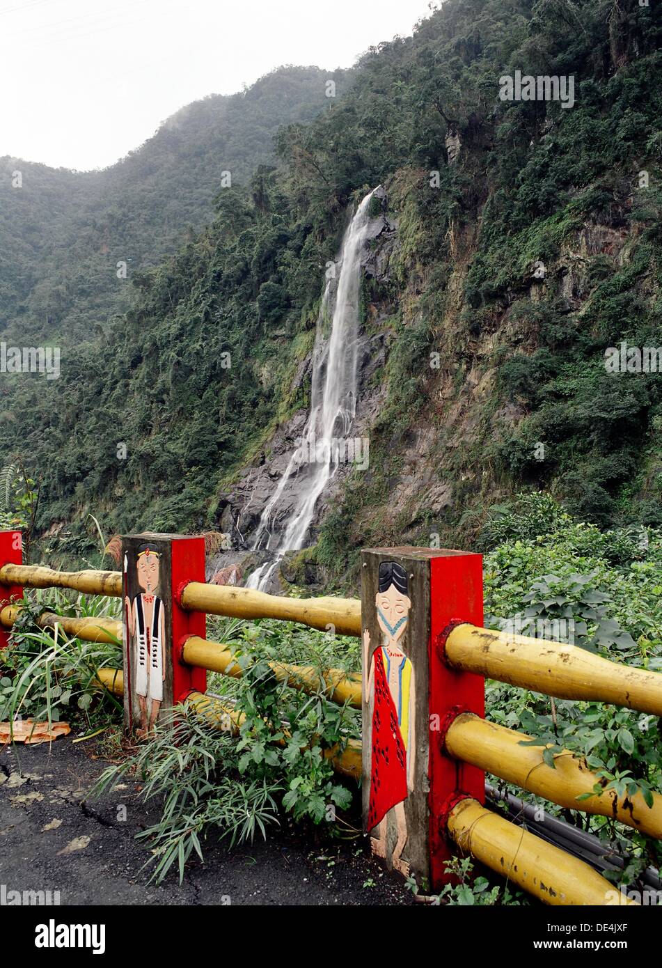 Wulai waterfall hi-res stock photography and images - Alamy