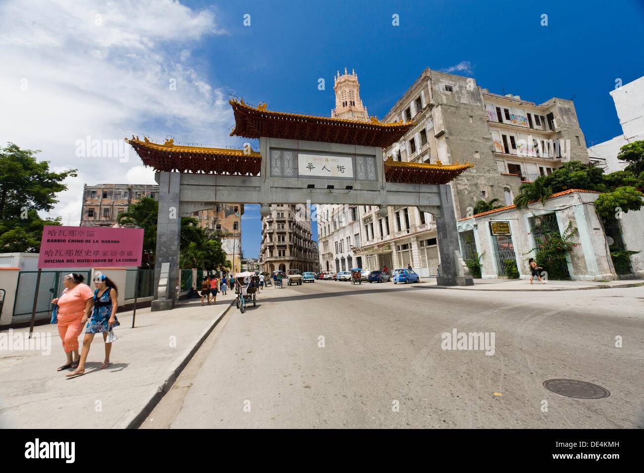 Colourful chinatown gate china town gate hi-res stock photography and ...