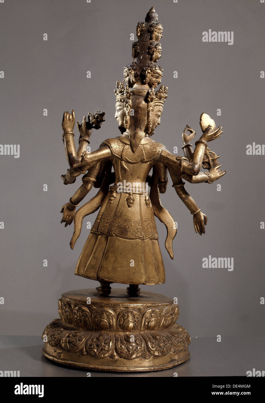 Eight armed hi-res stock photography and images - Alamy