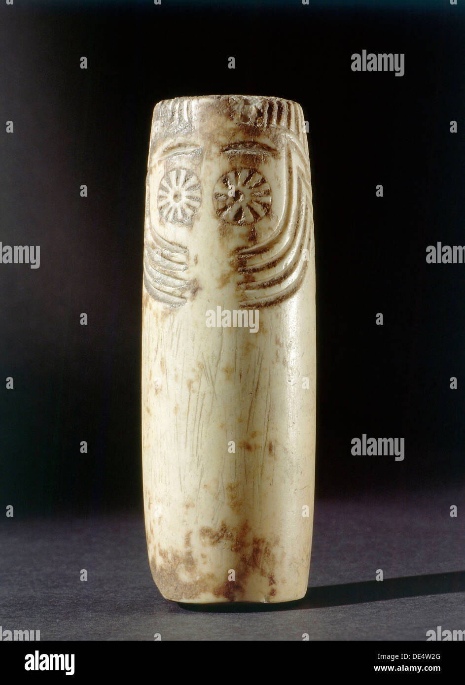 Bone carving prehistoric hi-res stock photography and images - Alamy