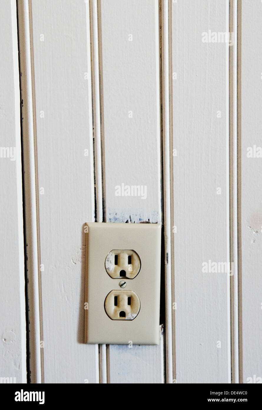 Dangerous electrical plug hi-res stock photography and images - Alamy