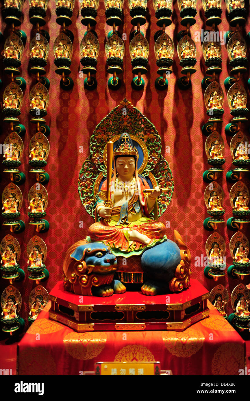 Buddhist artifacts at The Buddha Tooth Relic Temple and Museum ...