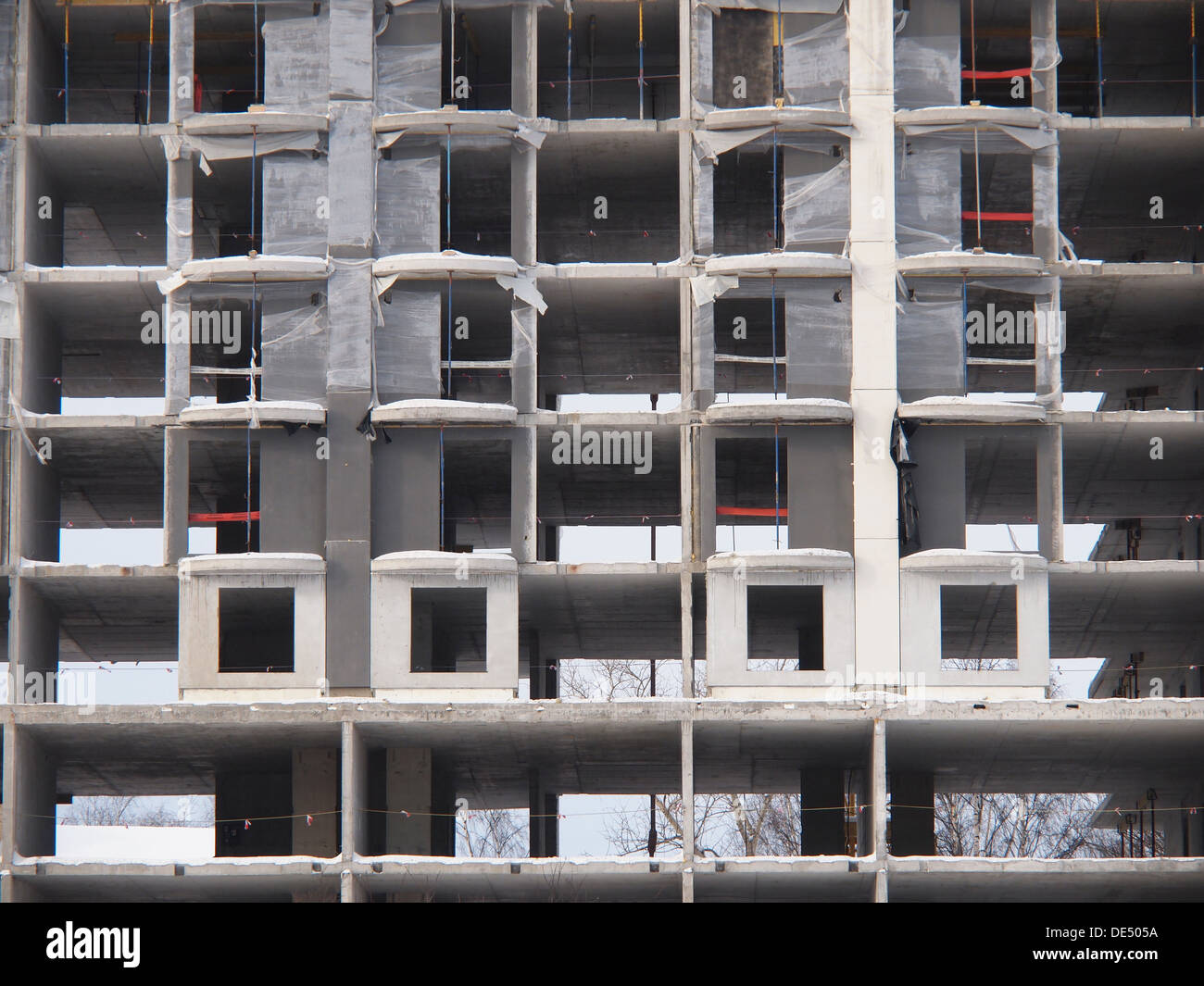 Unfinished apartment building part hi-res stock photography and images ...