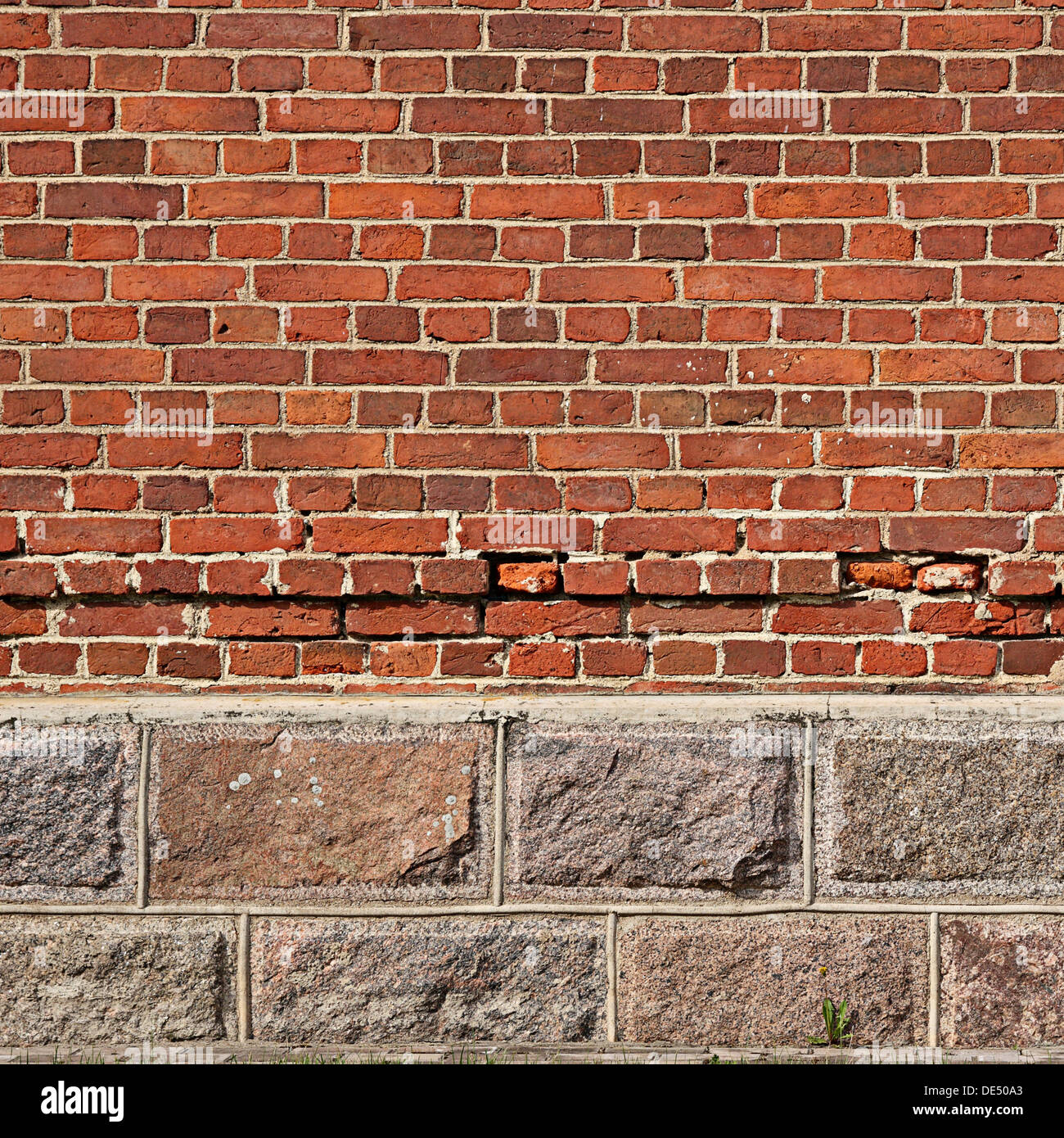 Facing brick wall hi-res stock photography and images - Alamy