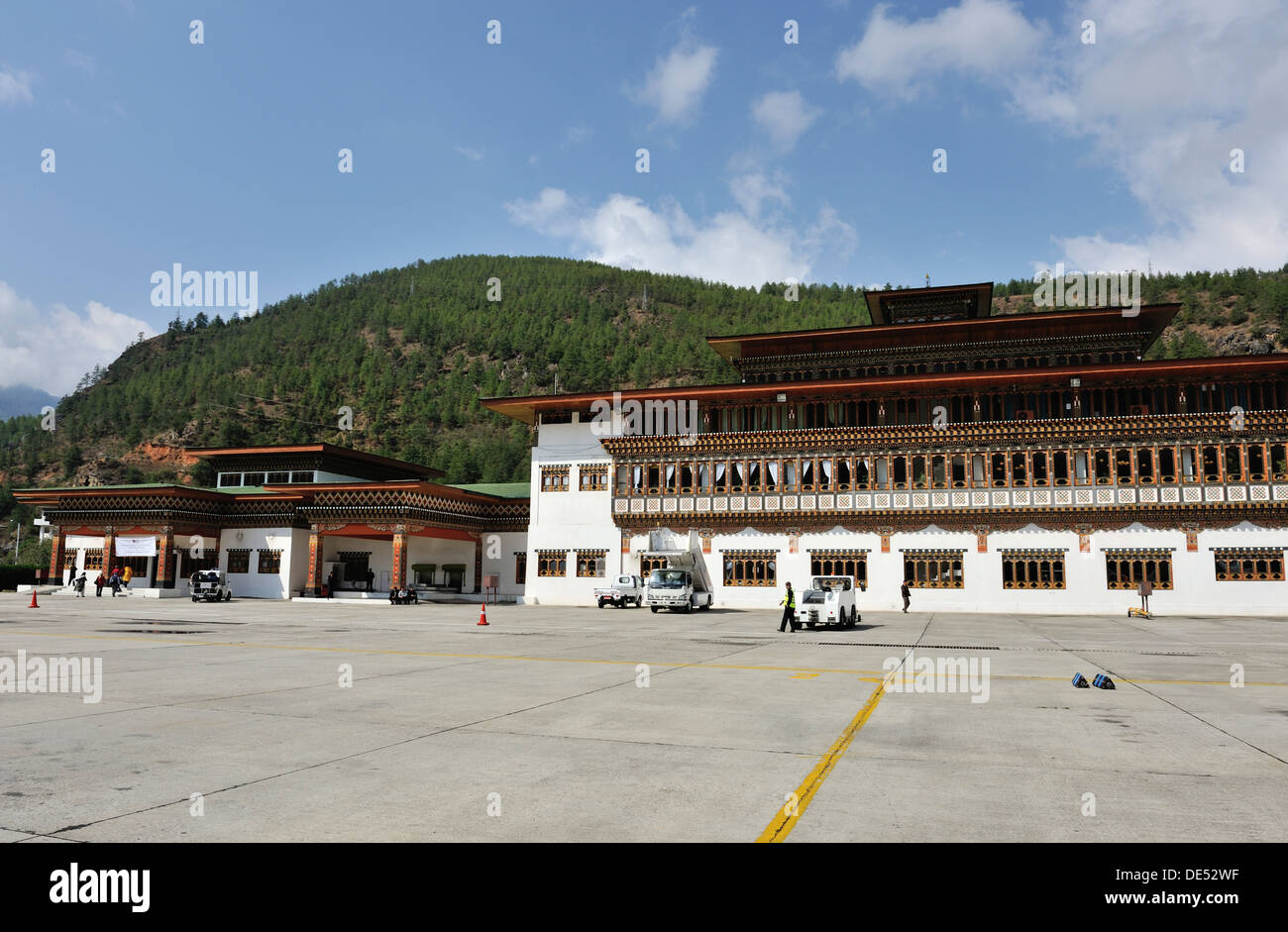 Paro bhutan airport hi-res stock photography and images - Alamy