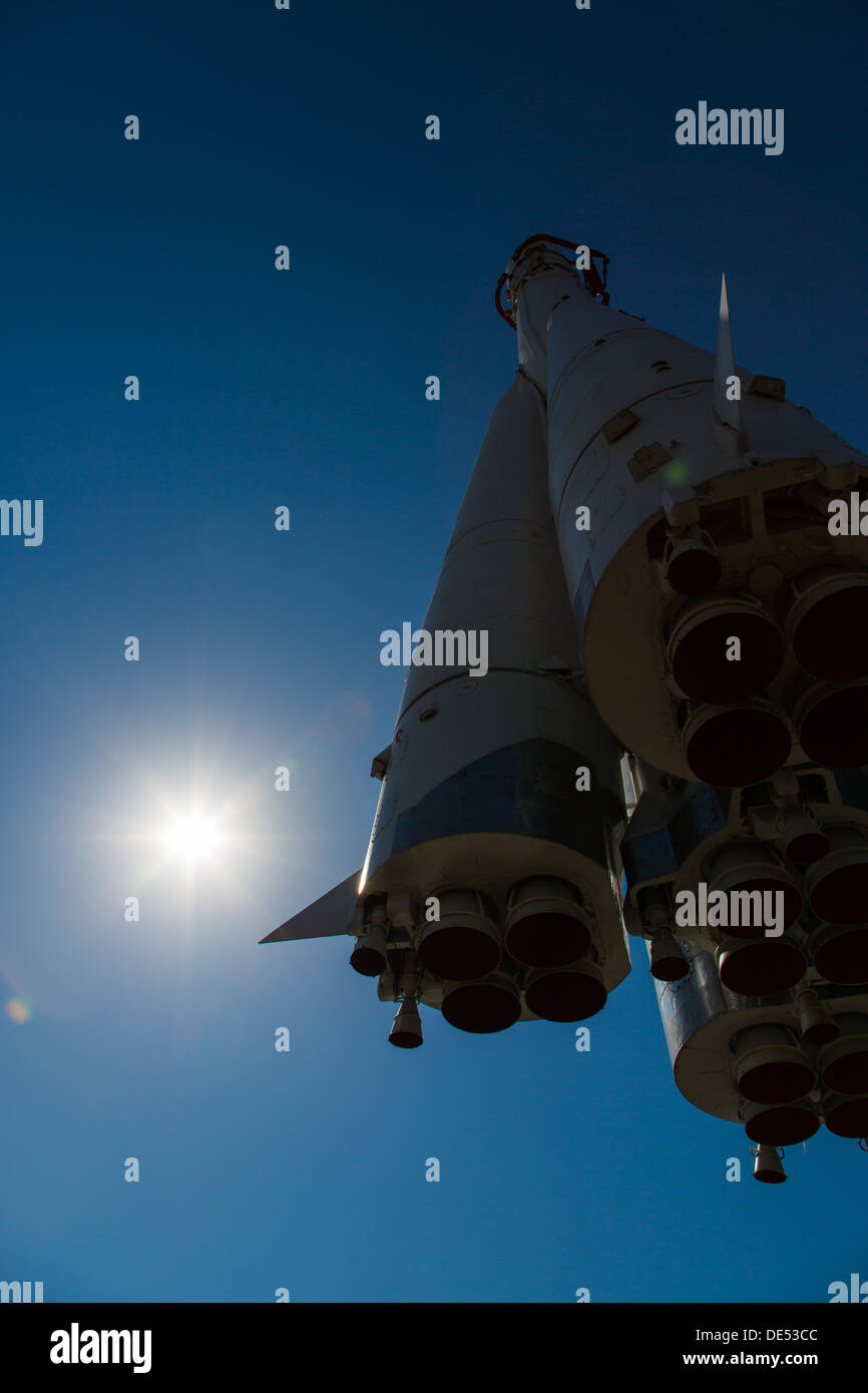 Flying ship russian hi-res stock photography and images - Alamy