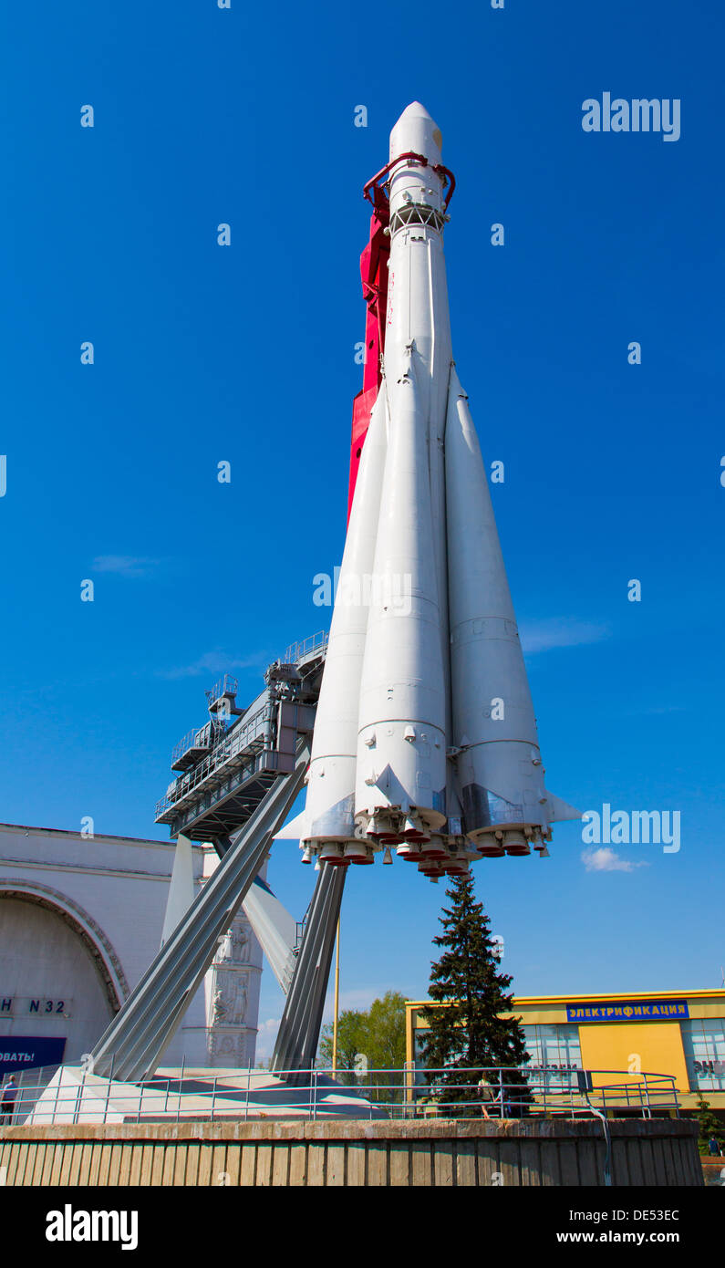 Soviet exhibition of science technology and culture hi-res stock ...