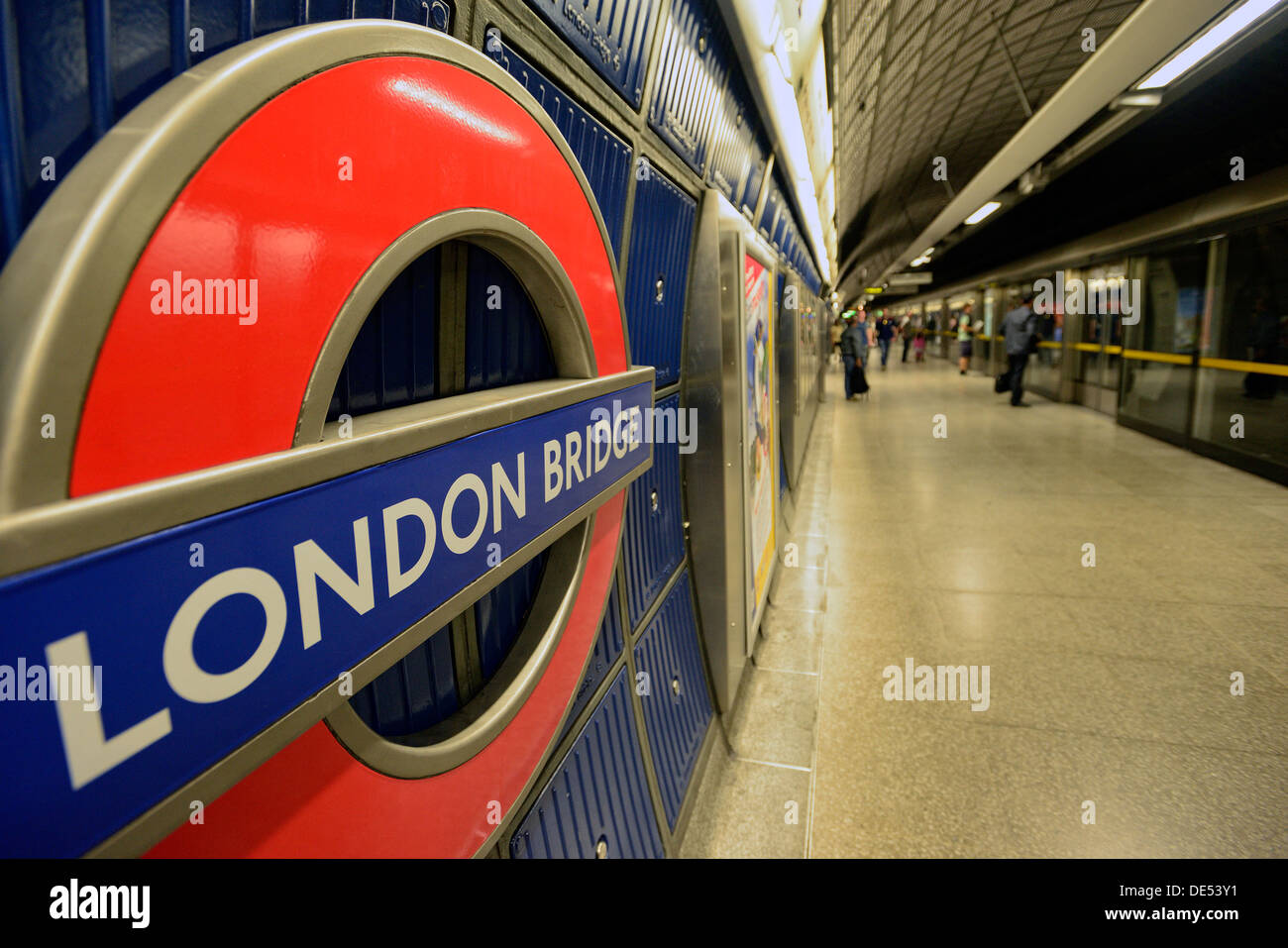 London Bridge underground station, interior, people on the platform ...