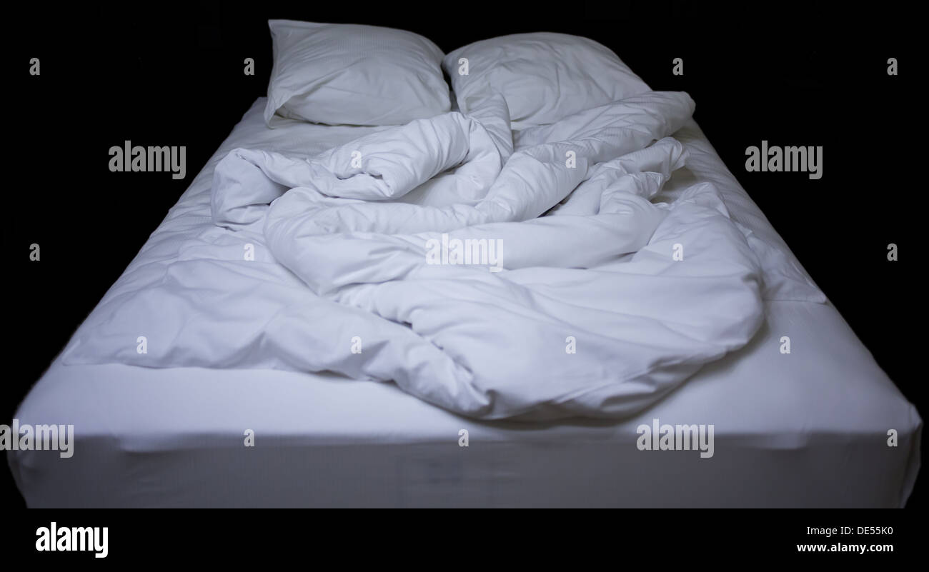 Rumpled sheet hi-res stock photography and images - Alamy