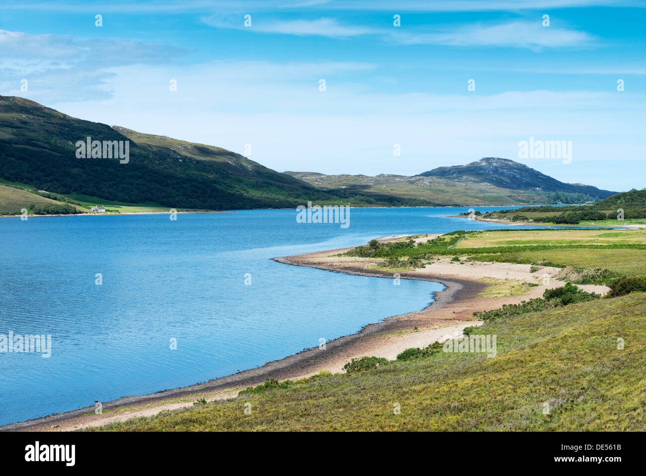 The 9.5 km long and 1.2 km wide freshwater Loch Hope, Inverhope ...