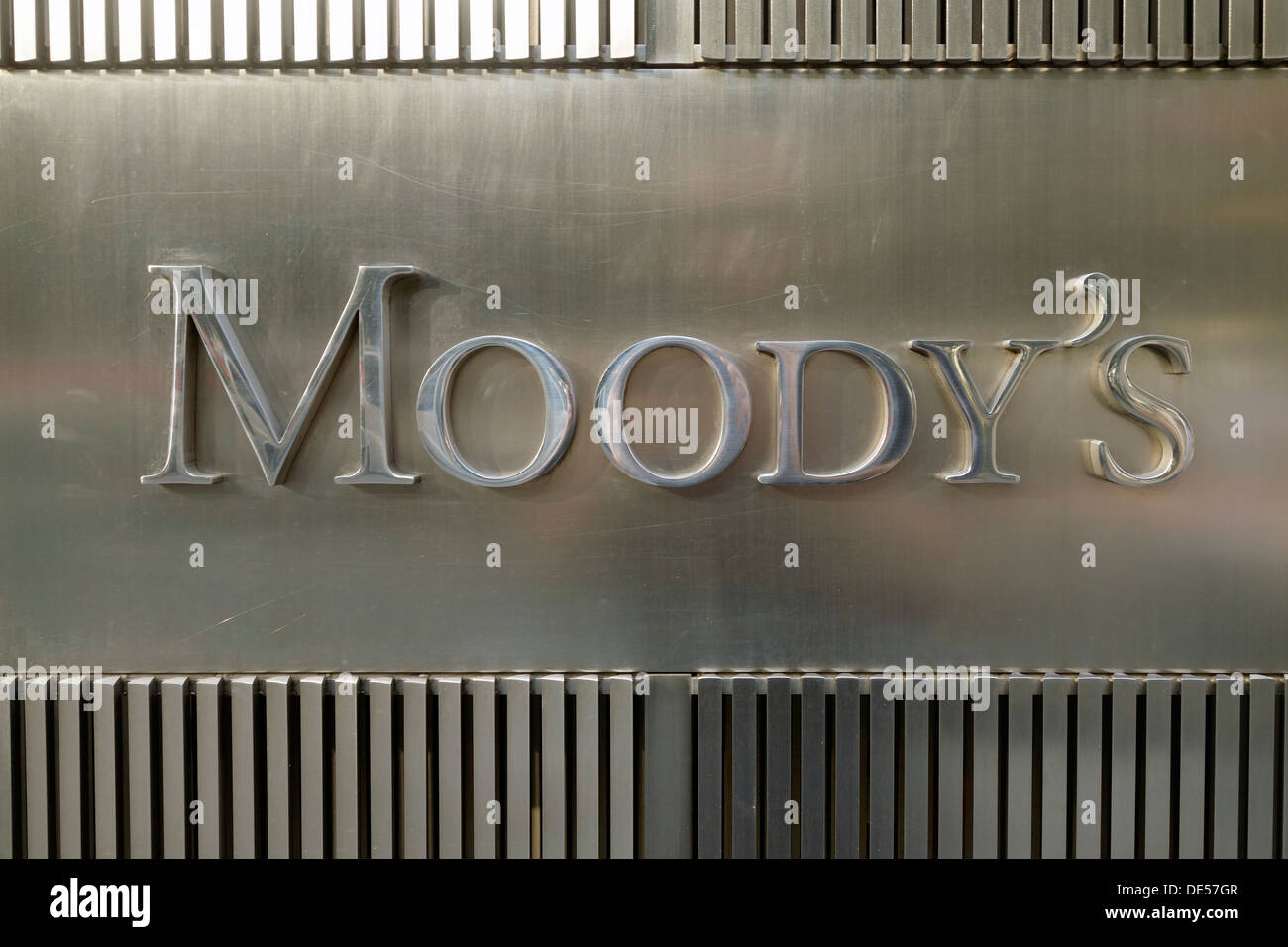 Moody's ratings hi-res stock photography and images - Alamy
