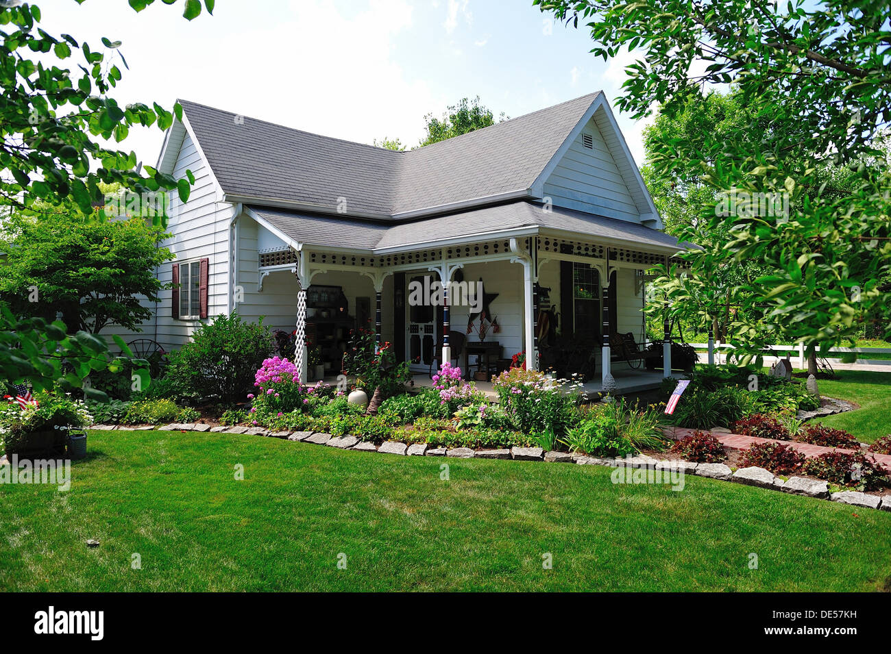 Home decorated in Americana rustic style Stock Photo - Alamy