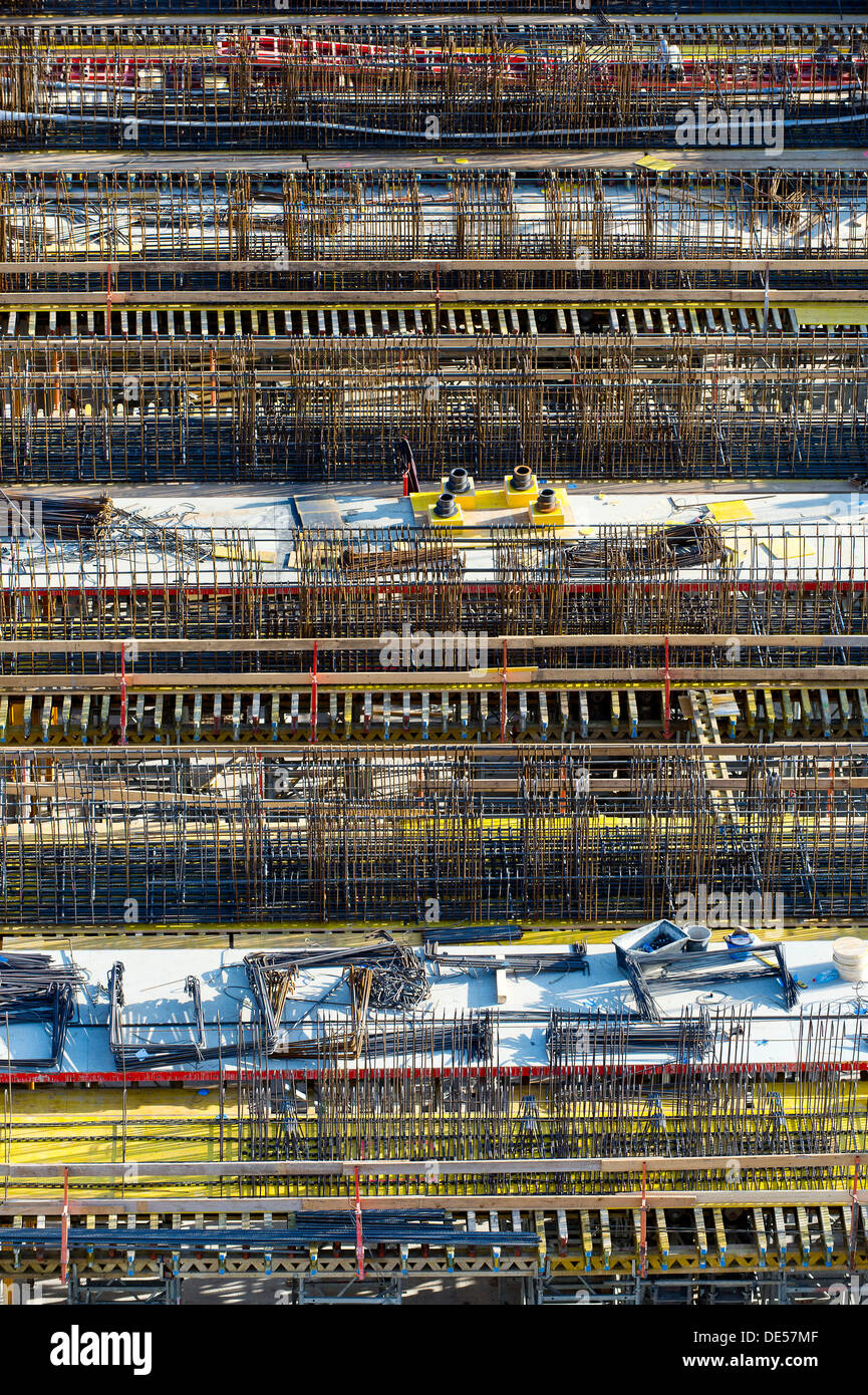 Steel rebar reinforcing concrete hi-res stock photography and images ...