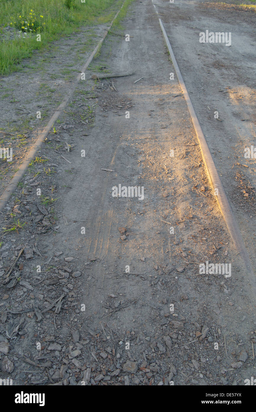 Disused railroad track hi-res stock photography and images - Alamy