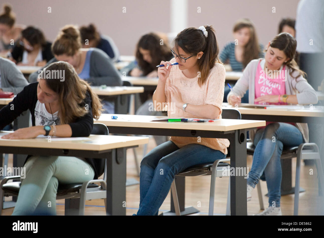 Exam taker hi-res stock photography and images - Alamy