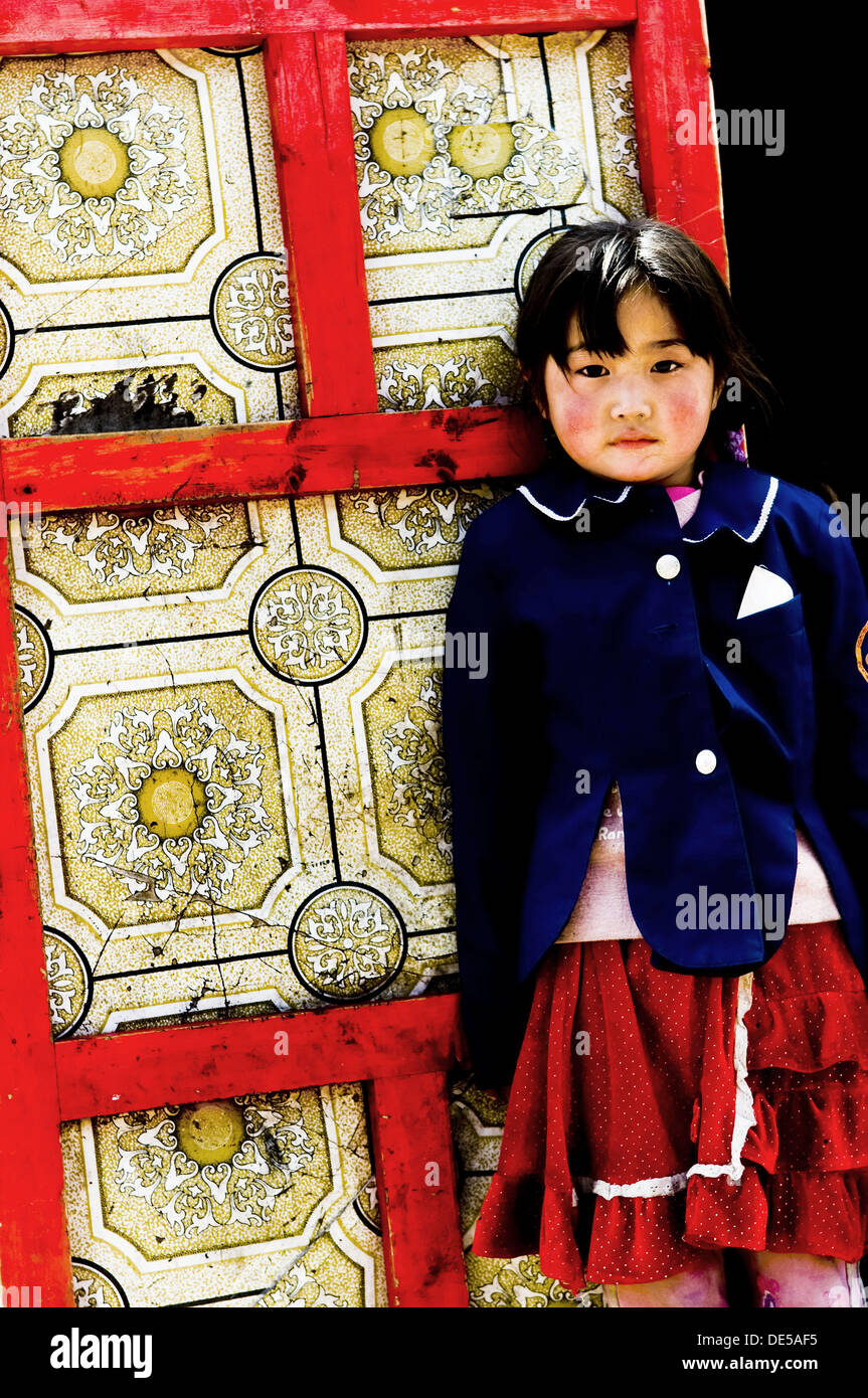 Orient girl hi-res stock photography and images - Alamy