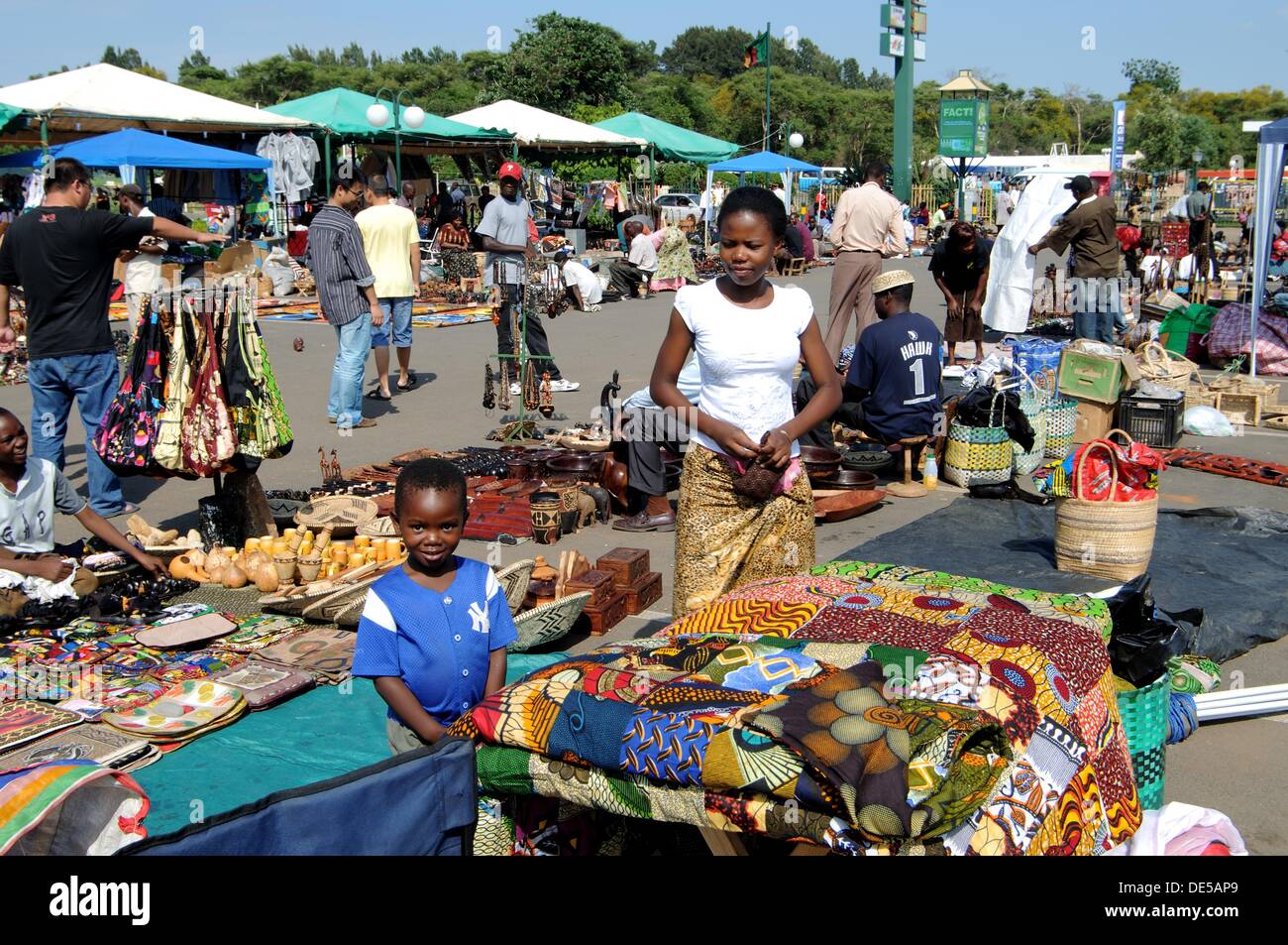 Sunday Craft Market Zambia High Resolution Stock Photography and Images ...