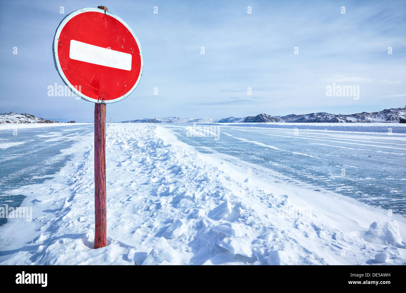 Prohibitive sign hi-res stock photography and images - Alamy