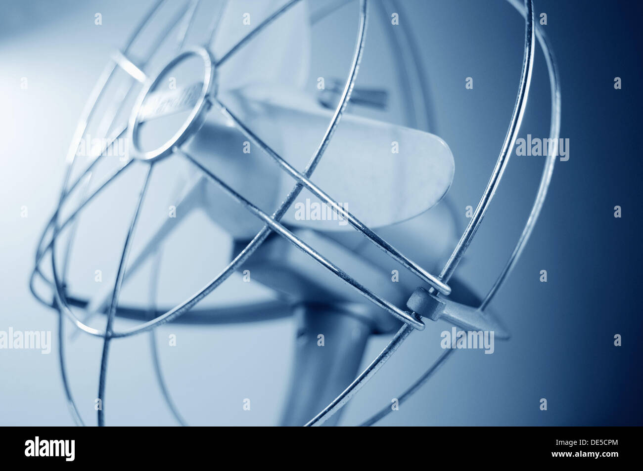 Antique electric fan metal hi-res stock photography and images - Alamy