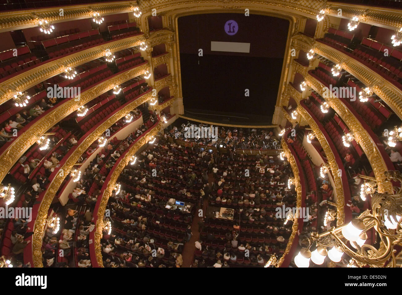 Gran teatro del liceu hi-res stock photography and images - Alamy