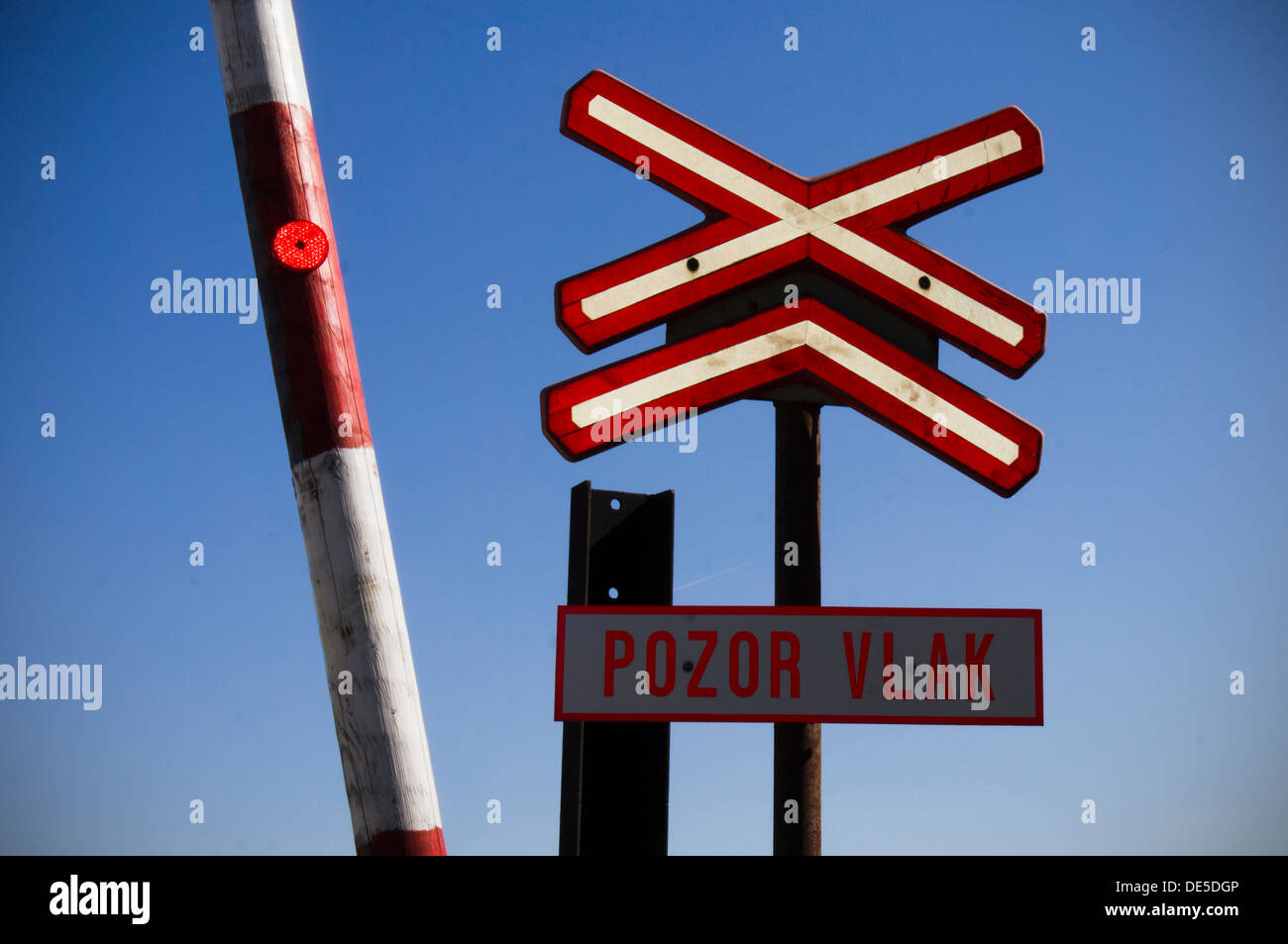 road, railway, level crossing, cross-roads Stock Photo - Alamy