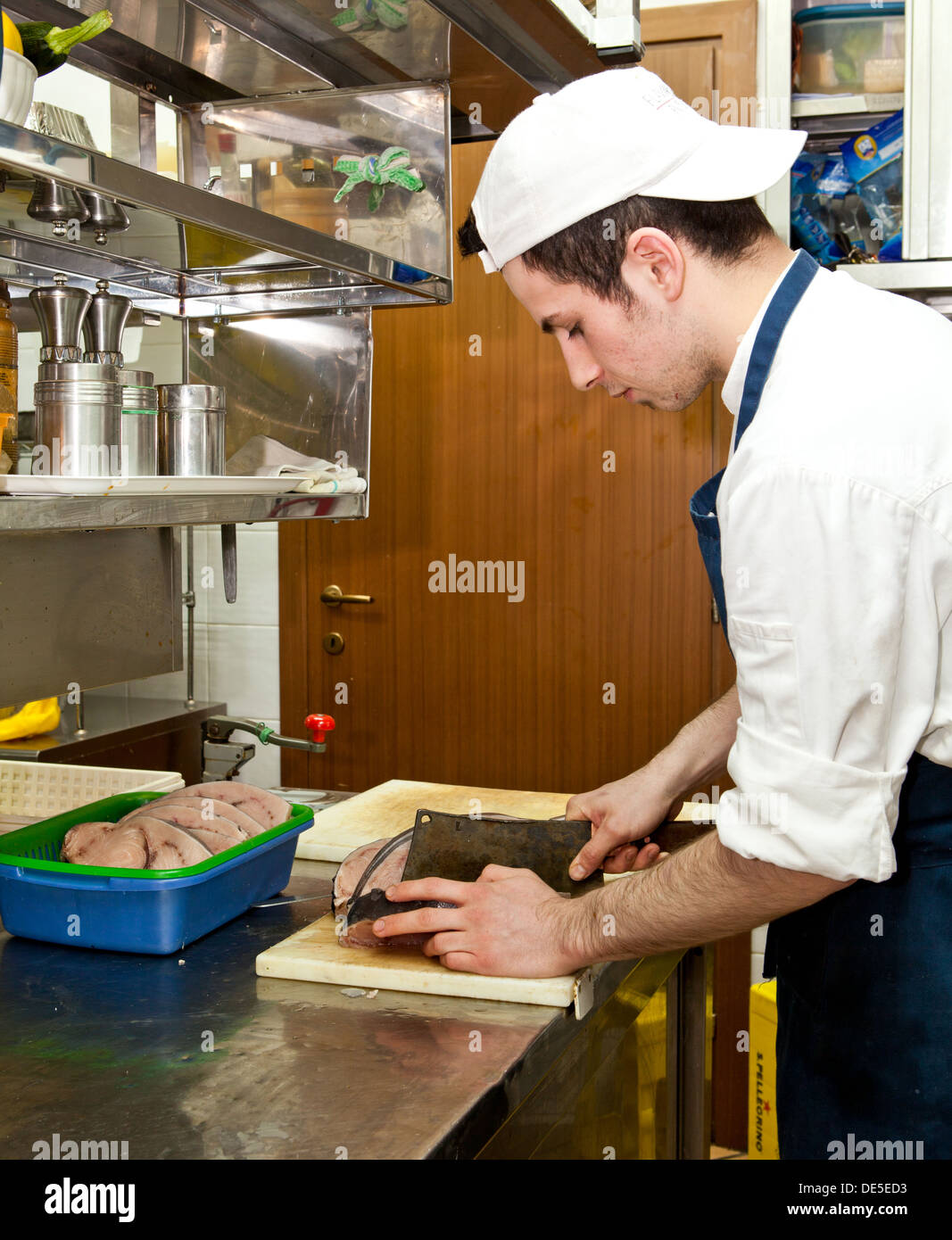 Food being prepared in a restaurant kitchen Stock Photo - Alamy