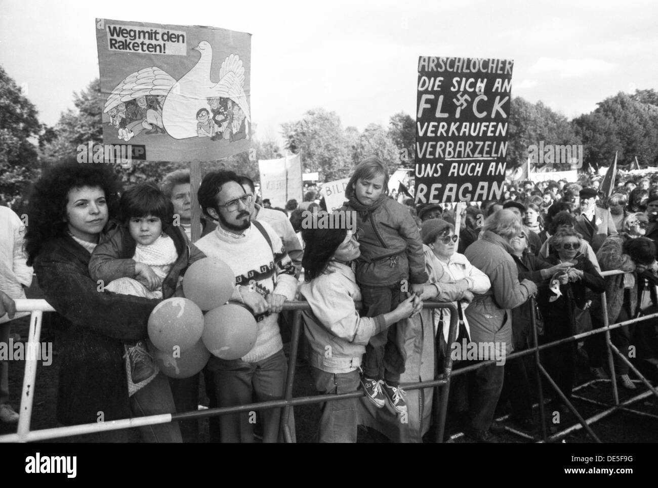 The peace movement today 29 years ago was an unbroken mass movement ...