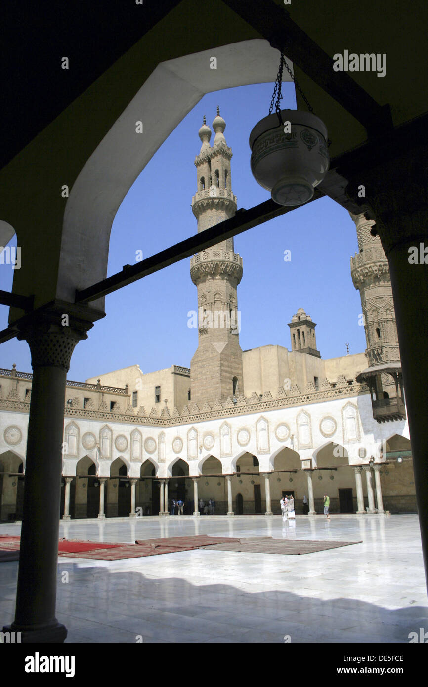 Al azhar mosque prayer hi-res stock photography and images - Alamy