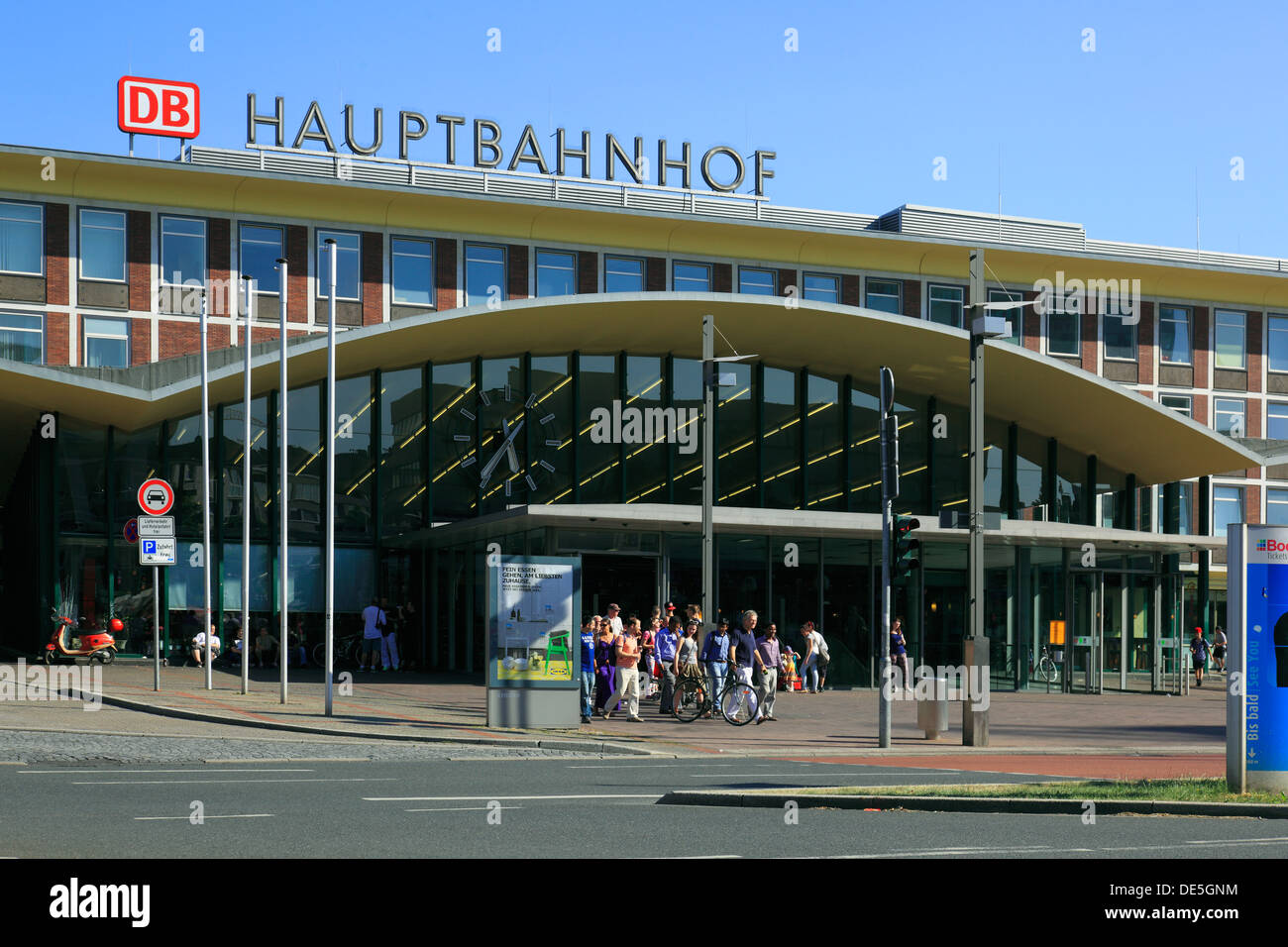 Bochum main station hi-res stock photography and images - Alamy