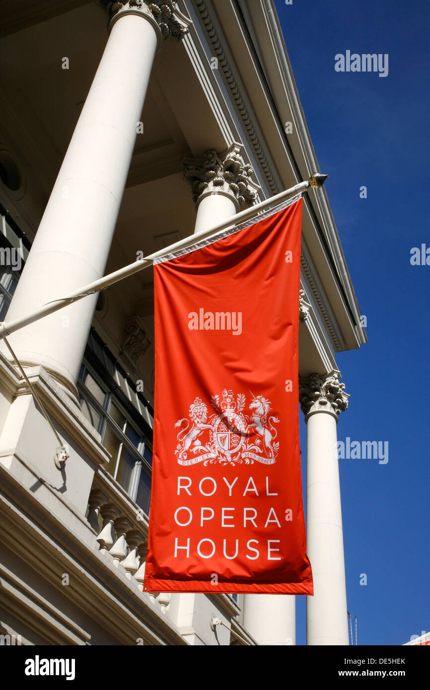 Royal opera house hi-res stock photography and images - Alamy