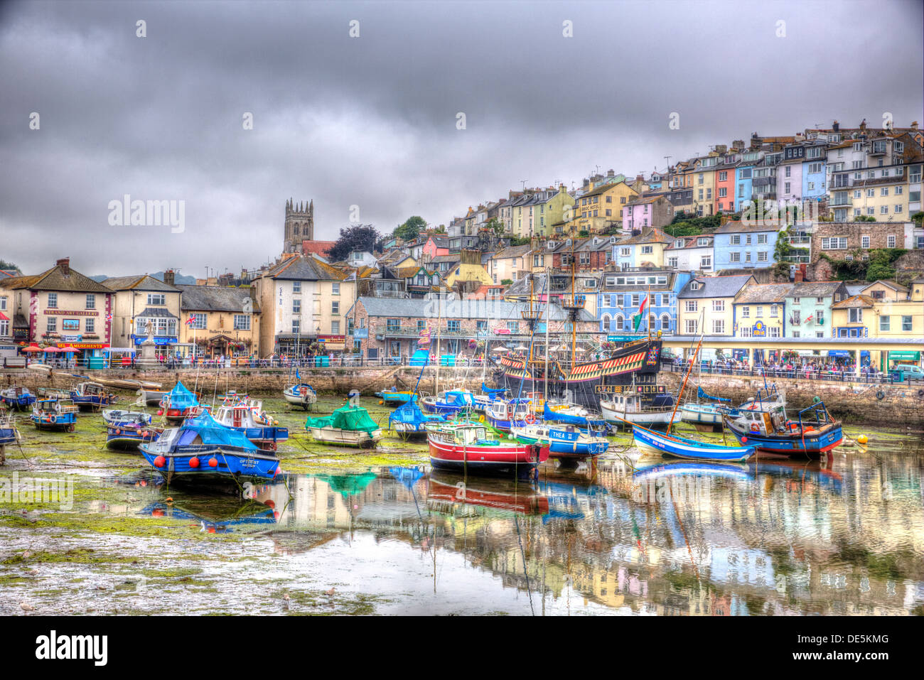 English harbour hi-res stock photography and images - Alamy