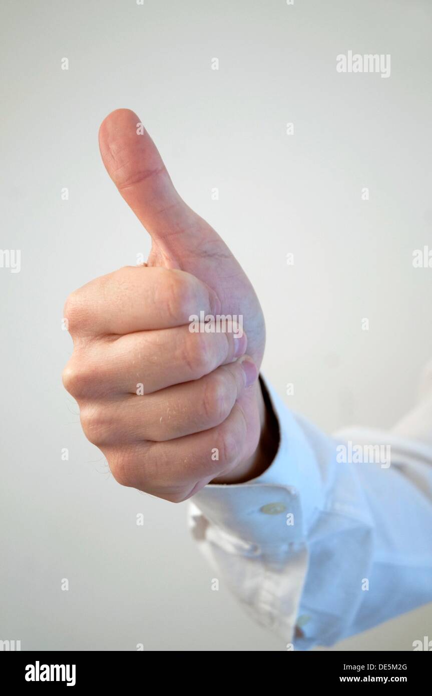 Thumb s hi-res stock photography and images - Alamy