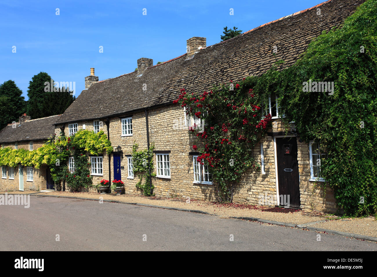 Duddington village hi-res stock photography and images - Alamy