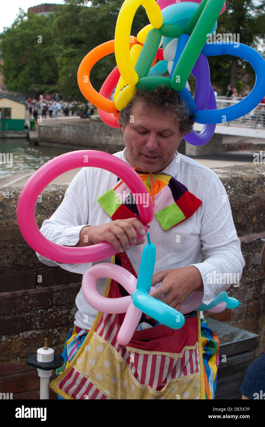 Balloon models hi-res stock photography and images - Alamy