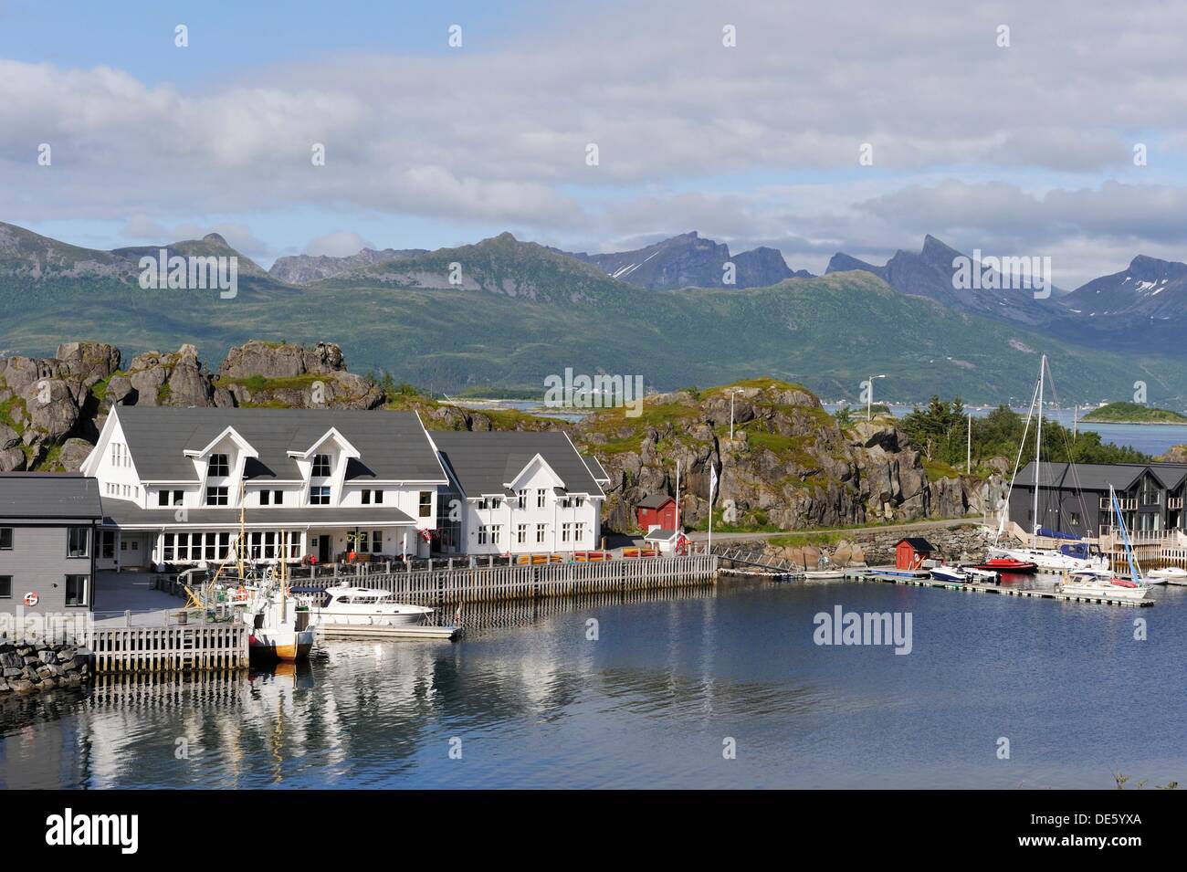 Hamn i senja hi-res stock photography and images - Alamy