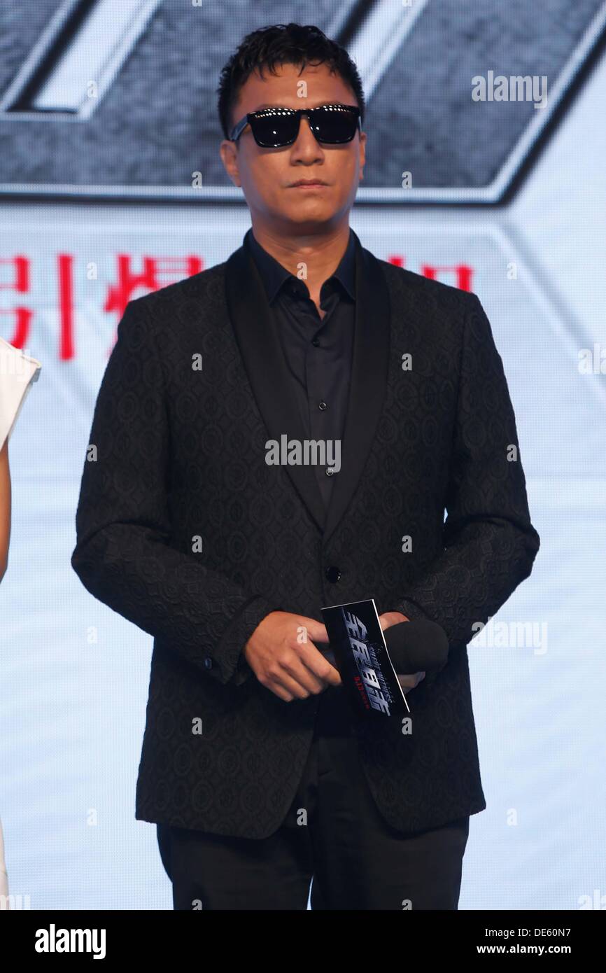 Actor Sun Honglei attends premiere of film Silent Witness in Beijing ...