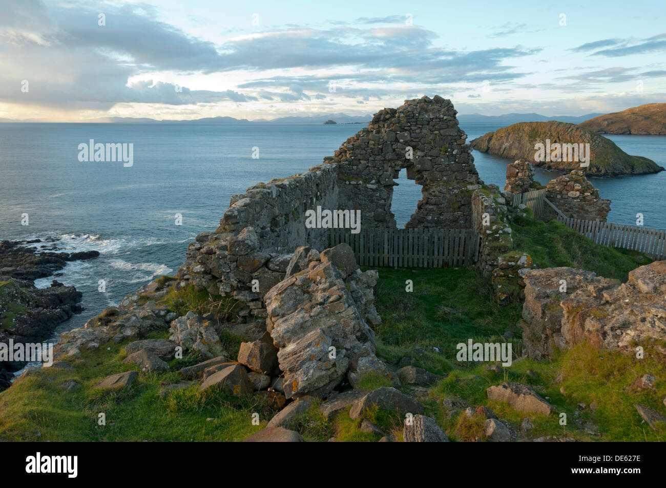 The ruins of Duntulm Castle, Trotternish, Isle of Skye, Scotland, UK ...