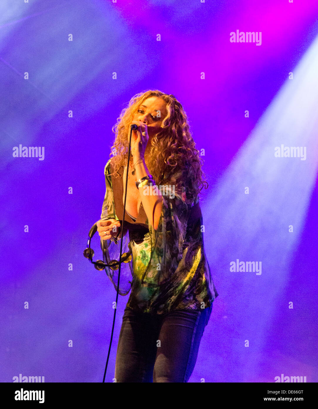 Dana fuchs hi-res stock photography and images - Alamy