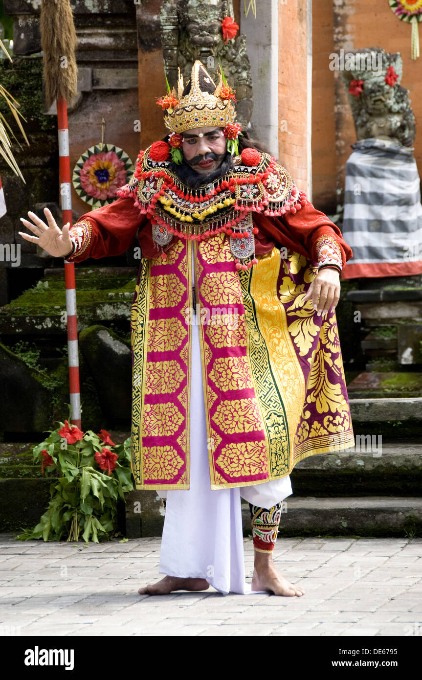 Bali Folk Dance High Resolution Stock Photography and Images - Alamy