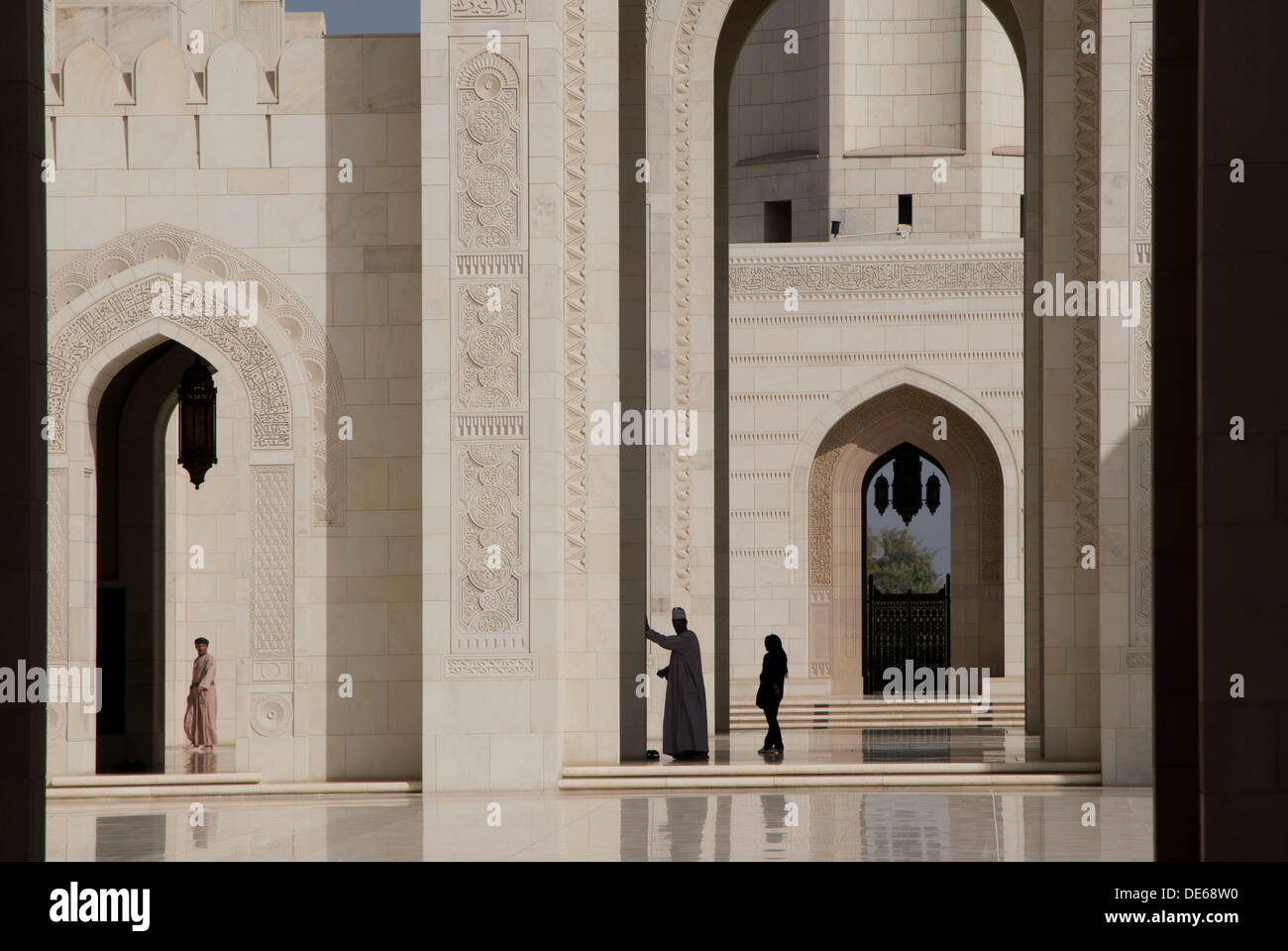 Oman muscat temple hi-res stock photography and images - Alamy